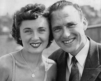 Pearl Carr & Teddy Johnson | Eurovision Song Contest Wiki | Fandom