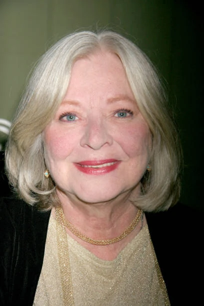 Debra Mooney | Everwood Wiki | Fandom