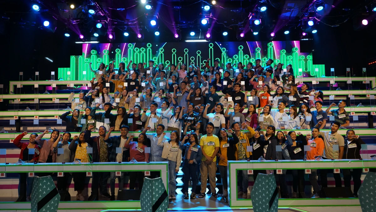 100 Pharmacists and Botika Employees | Everybody, Sing! Wiki | Fandom