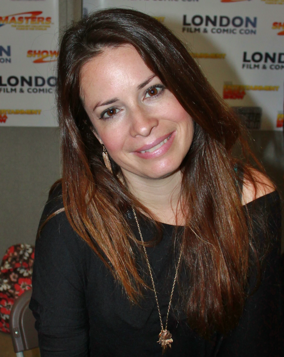 Holly Marie Combs | Everything Disney Wiki | Fandom