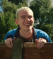 Cam | Everything Now Wiki | Fandom