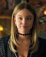 Emaline Addario | Everything Sucks Wiki | Fandom