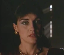 Queen Diana (Roar) | The Female Villains Wiki | Fandom