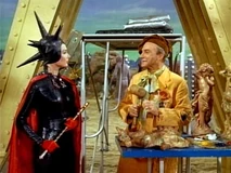 Niolani (Lost in Space) | The Female Villains Wiki | Fandom