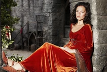 Isabella Thornton (Robin Hood) | The Female Villains Wiki | Fandom
