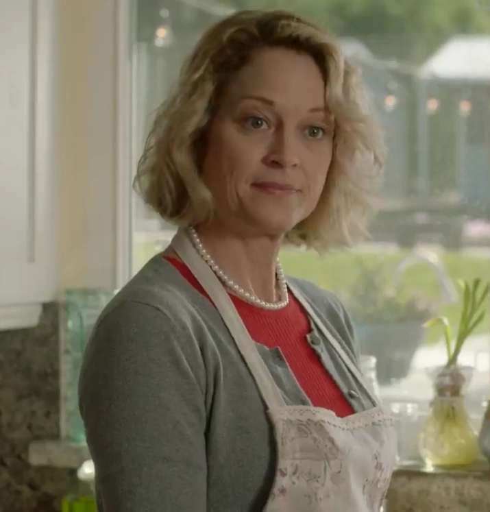 Olivia Jansen (Deadly Switch) | The Female Villains Wiki | Fandom