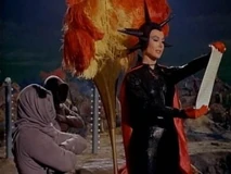 Niolani (Lost in Space) | The Female Villains Wiki | Fandom