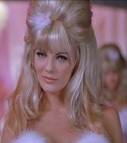 Austin Powers International Man Of Mystery Fembots