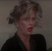 The Countess (Once Bitten) | The Female Villains Wiki | Fandom