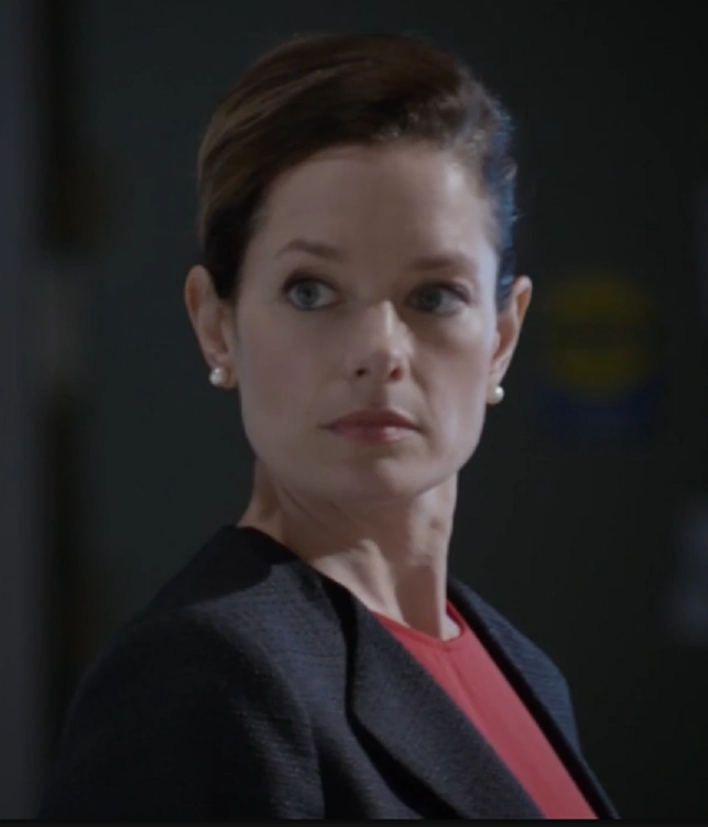 Actress Heather Ward