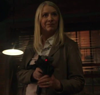 Amy (Whiskey Cavalier) | The Female Villains Wiki | Fandom