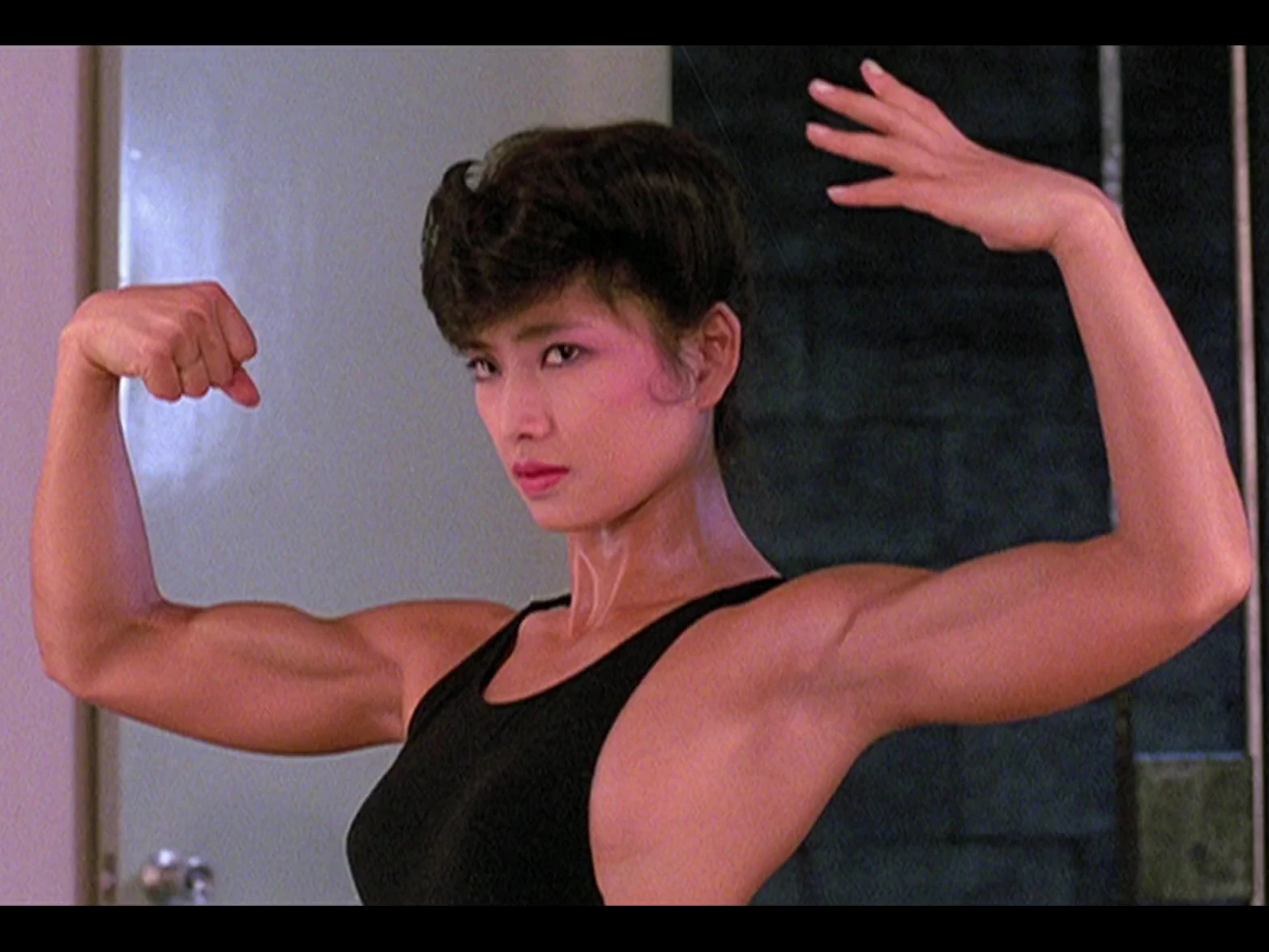 Japan girls with muscle - kitchenlasopa