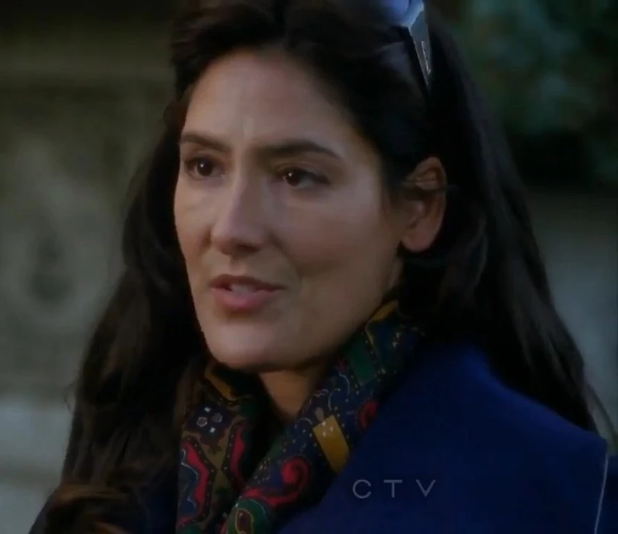 Alicia Coppola Gif