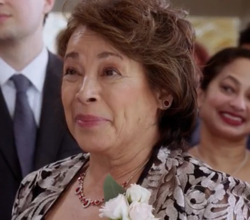 Magdalena Olvera (MacGyver) | The Female Villains Wiki | Fandom