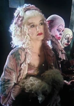 The Poodle Lady (Batman Returns) | The Female Villains Wiki | Fandom