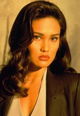 Juno Skinner (True Lies) | The Female Villains Wiki | Fandom