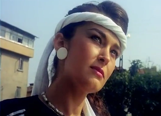 Laura Truman (Diamond Connection) | The Female Villains Wiki | Fandom