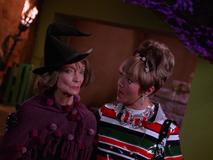 Marsha Queen of Diamonds (Batman) | The Female Villains Wiki | Fandom