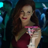Carrie Cutter (Arrow) | The Female Villains Wiki | Fandom