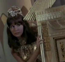 Cleo Patrick (Batman) | The Female Villains Wiki | Fandom