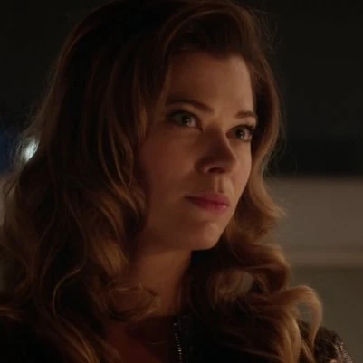 Lisa Snart (Arrow) | The Female Villains Wiki | Fandom