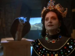 Queen Evilia (Storybook) | The Female Villains Wiki | Fandom