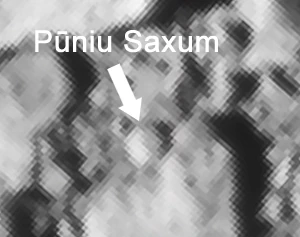Pūniu Saxum | 地外地形數據庫 | Fandom