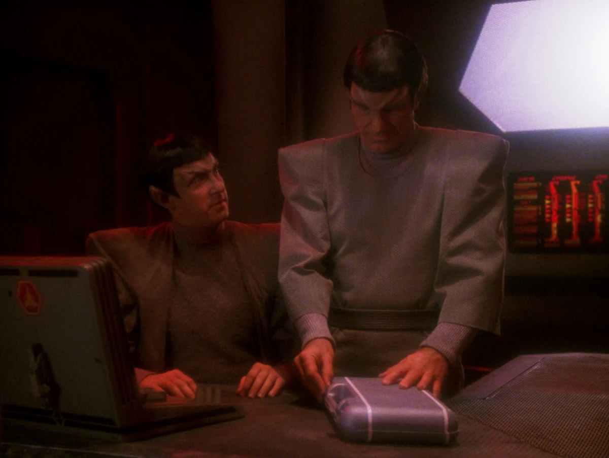 Unification Part 1 | Explaining errors in Star Trek Wiki | Fandom