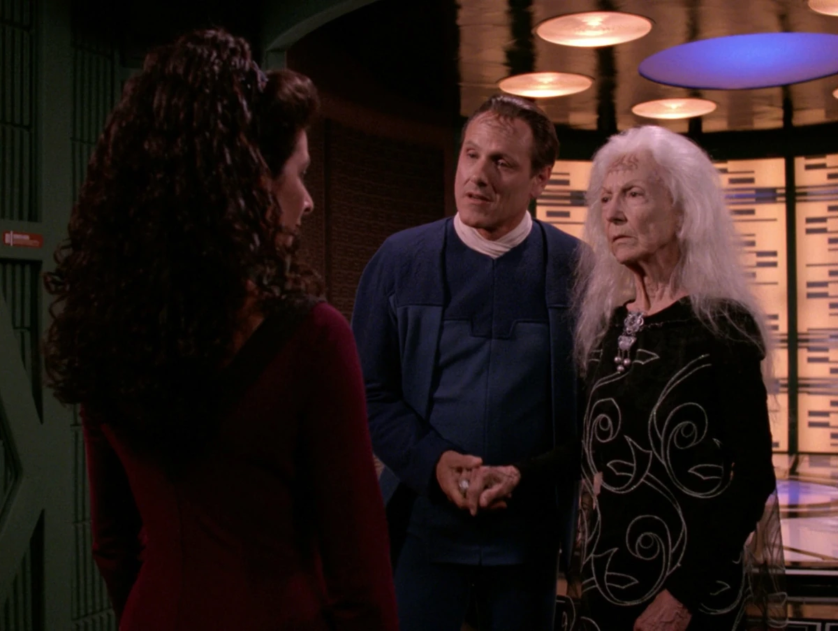 Man of the People | Explaining errors in Star Trek Wiki | Fandom