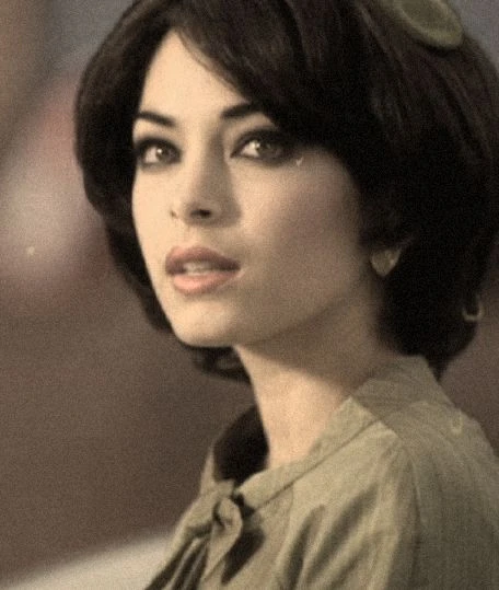 LOUISE | Extraordinary Wiki | Fandom