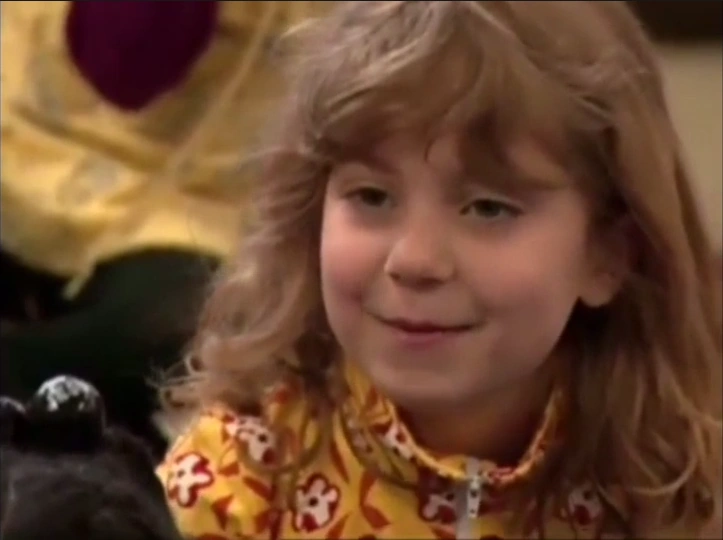 Amanda Goldstein | Extreme Fetch Makeover Home Edition with Ruff Wiki ...