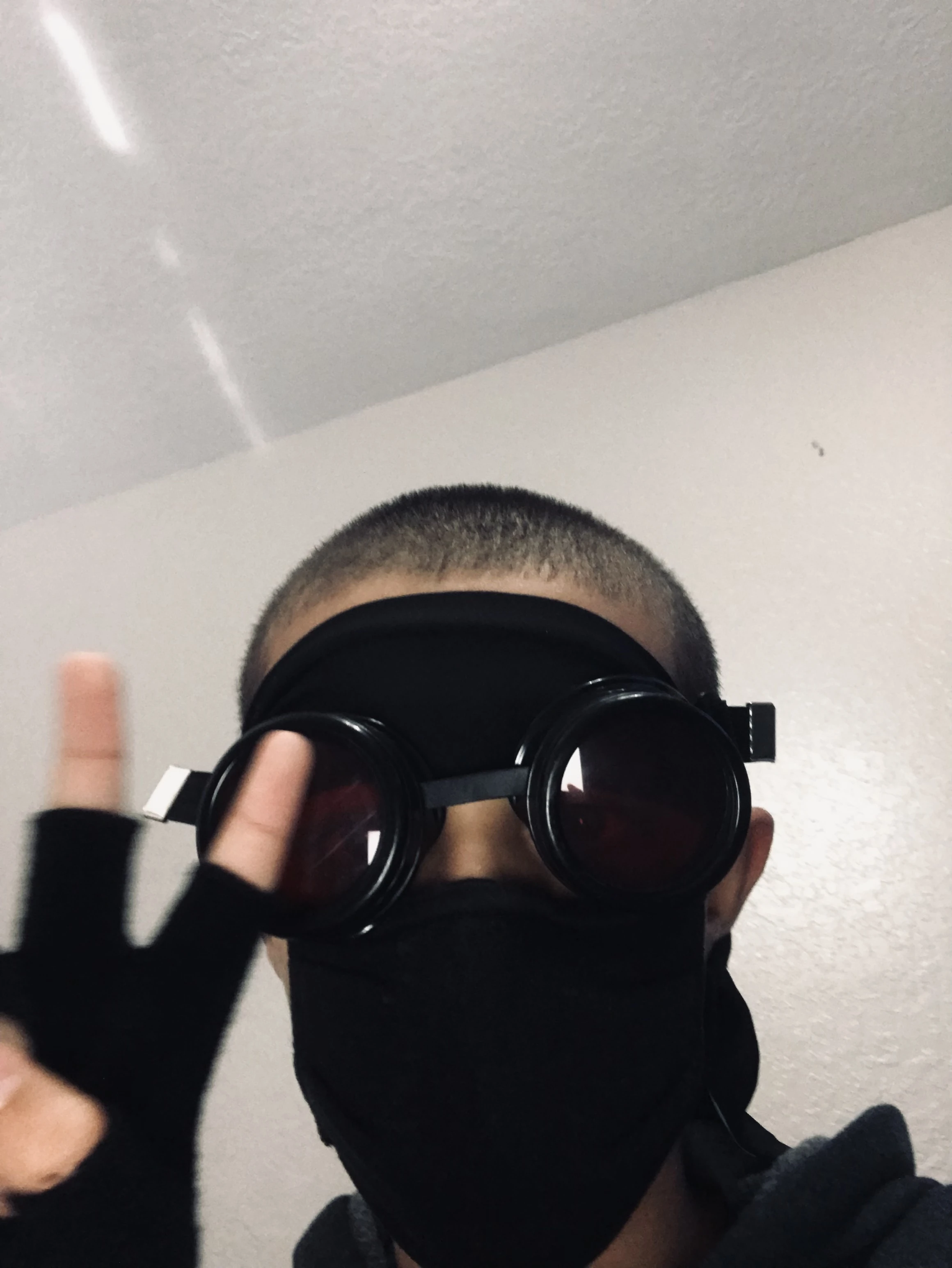 I finally finished my hank cosplay also new profile picture | Fandom