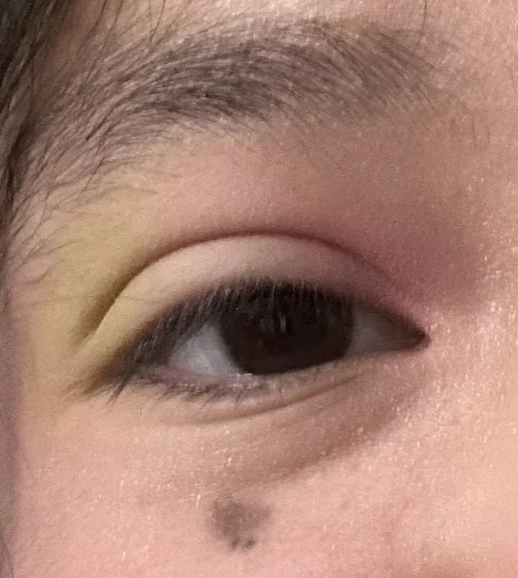 Mitsuri outfit/make up | Fandom
