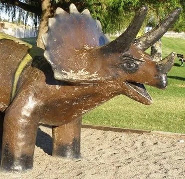 WWW Cursed Dino Statues X: | Fandom