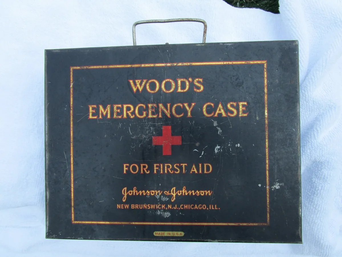 consumable/placeable item:medkit | Fandom