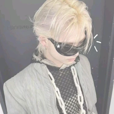 choose my pfp for me cuz I’m indecisive 🥰 (Niki edition) | Fandom