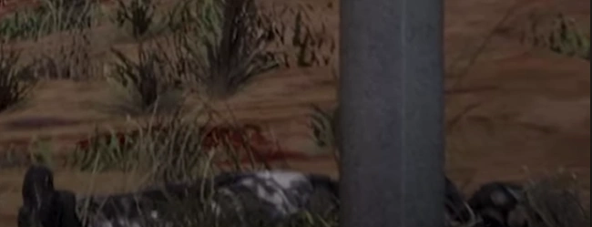 Fun Fact: The dead body laying by the pole is actually a HECU Soilder ...