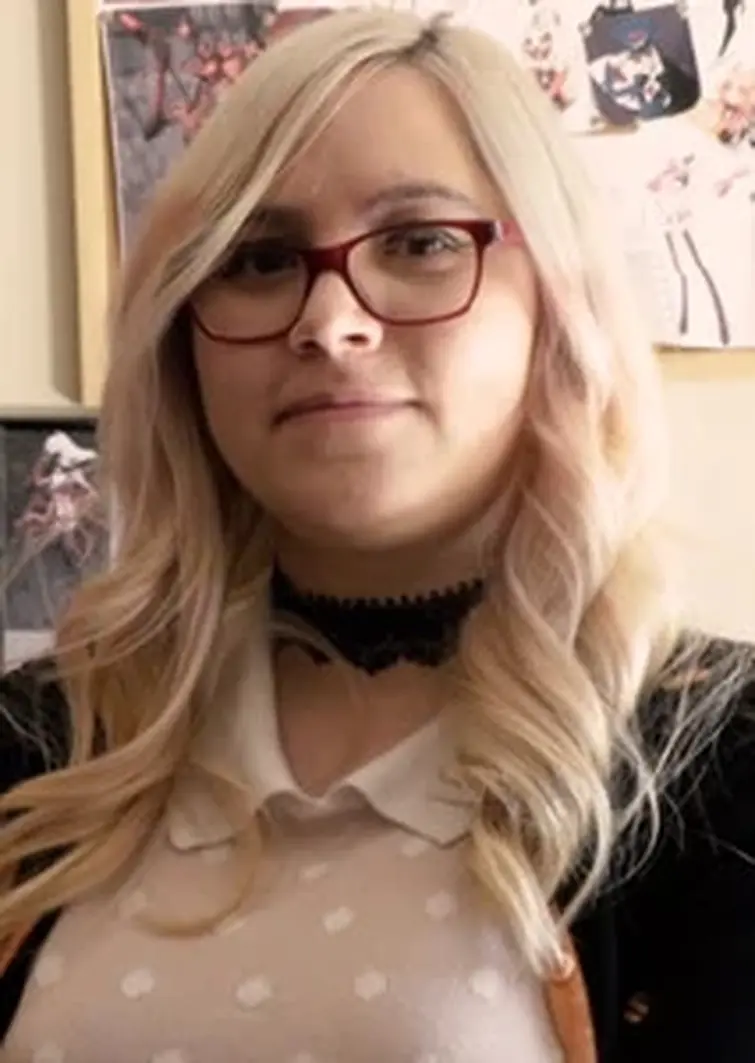 vivzie is so pretty. | Fandom