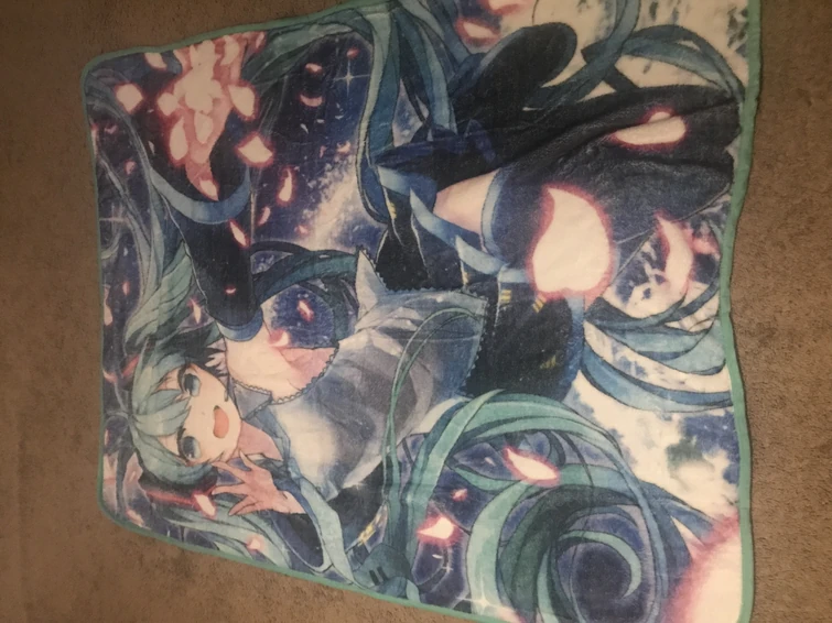 my miku blanket!! | Fandom