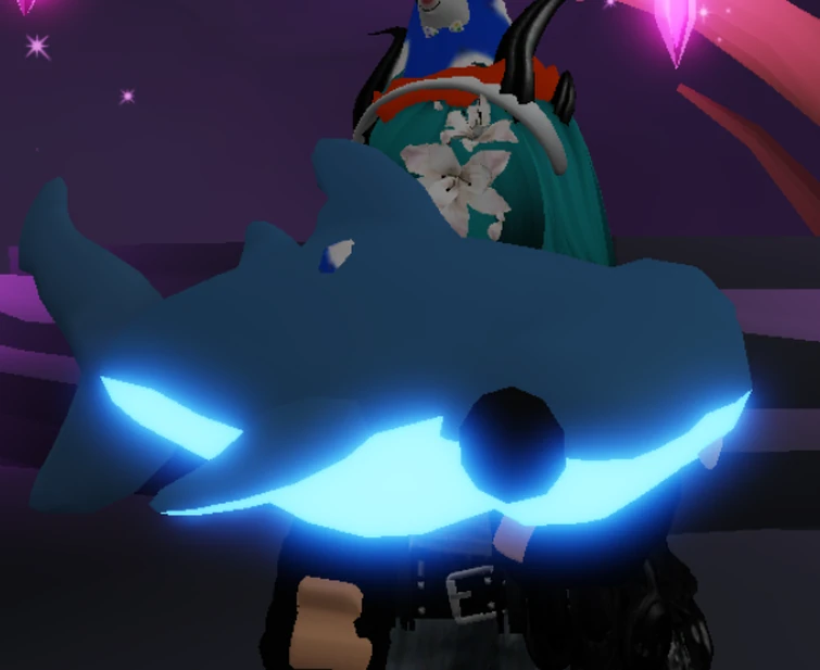 Neon hammerhead shark!! | Fandom