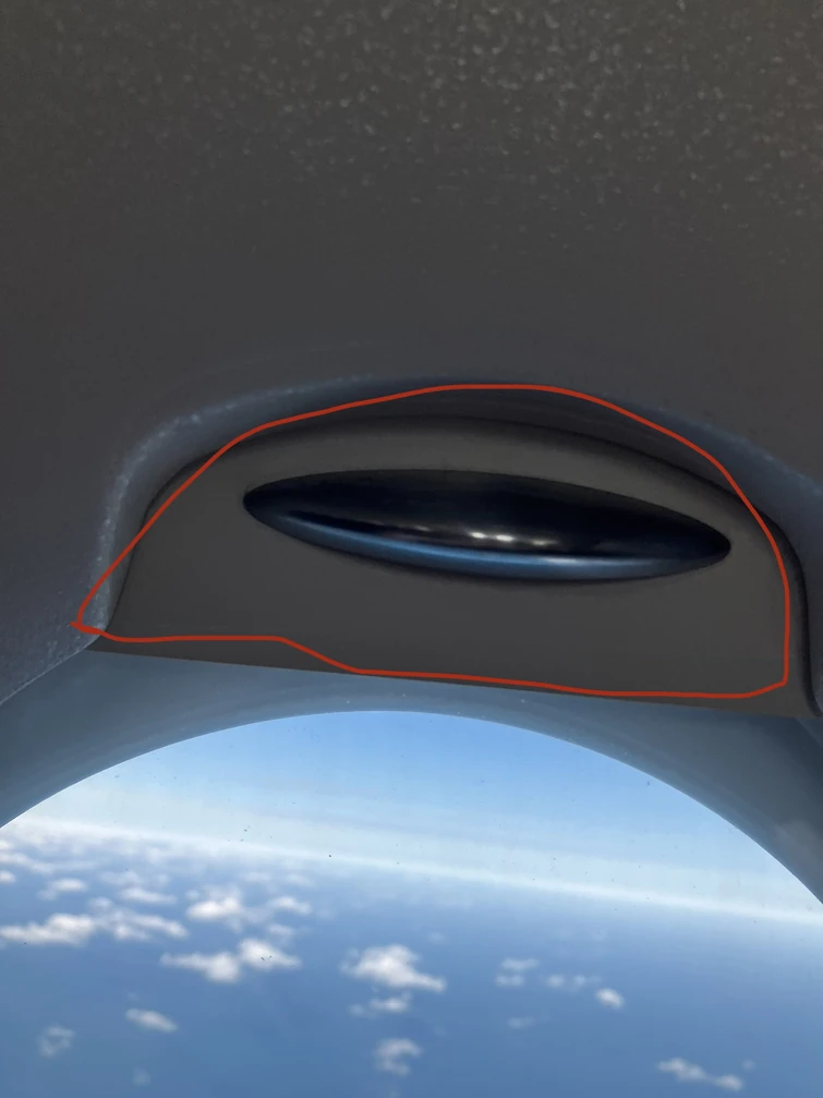 Sus plane window | Fandom