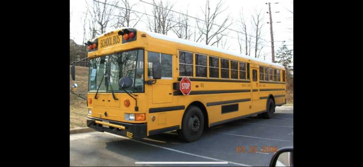 Bus 832 (2003) | Fairfax School Buses Wiki | Fandom