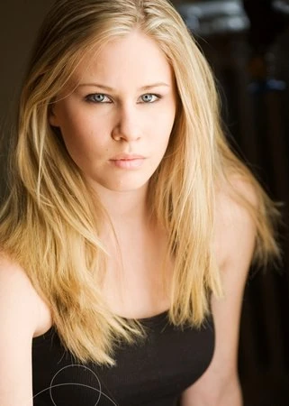 Nicole LaPlaca | Falling Skies Wiki | Fandom