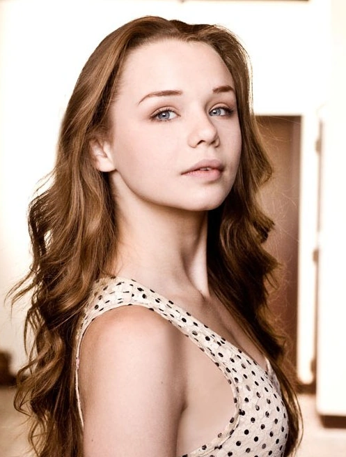 Niamh Wilson | Falling Skies Wiki | Fandom