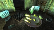 Red plate (Fallout: New Vegas) | Fallout Wiki | Fandom