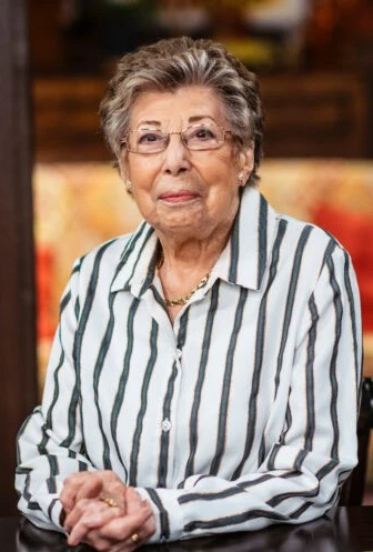 Anna Dierckx | Familie_VTM Wiki | Fandom