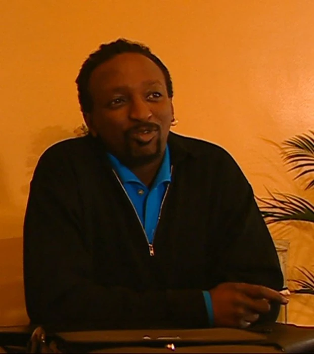 Jean Makonga | Familie_VTM Wiki | Fandom