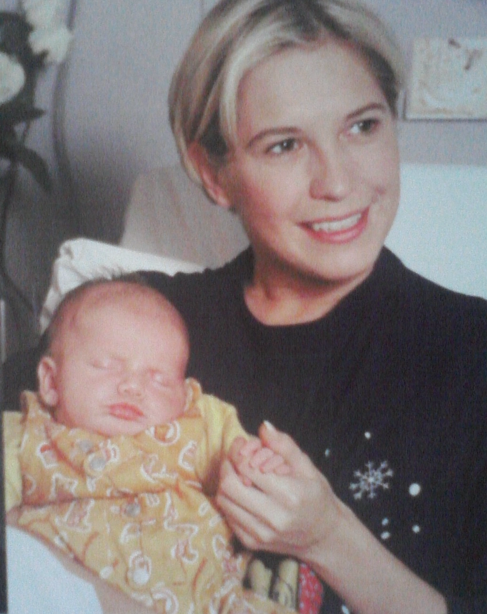 De geboorte van Hannah Van den Bossche | Familie_VTM Wiki | Fandom