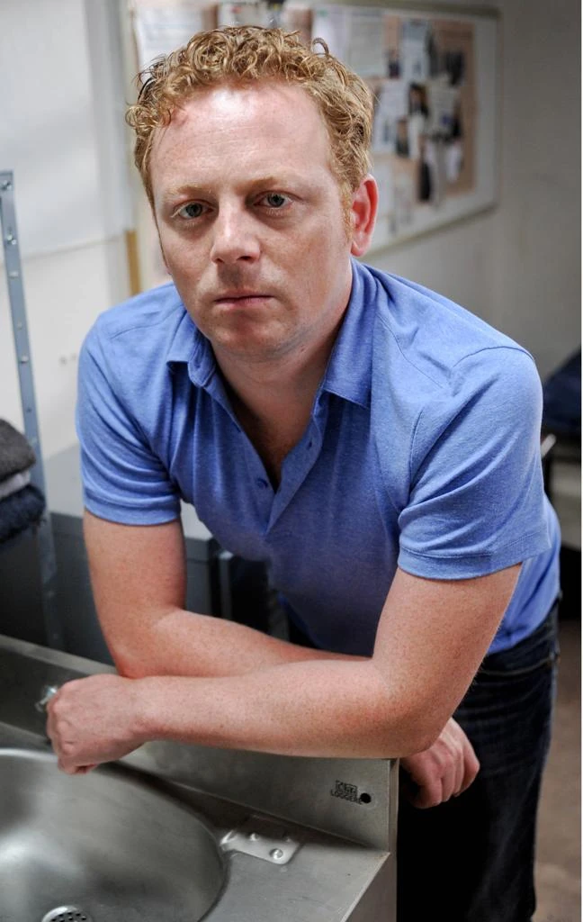 Bert Van den Bossche | Familie_VTM Wiki | Fandom