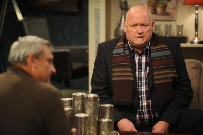 Mik | Familie_VTM Wiki | Fandom